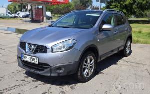 Grey Nissan Qashqai 2012 in Riga, with an engine capacity of 1.50 L and mileage of 240 thousand km for 3500 €, photo 4 on AUTOMOTO.COM.LV
