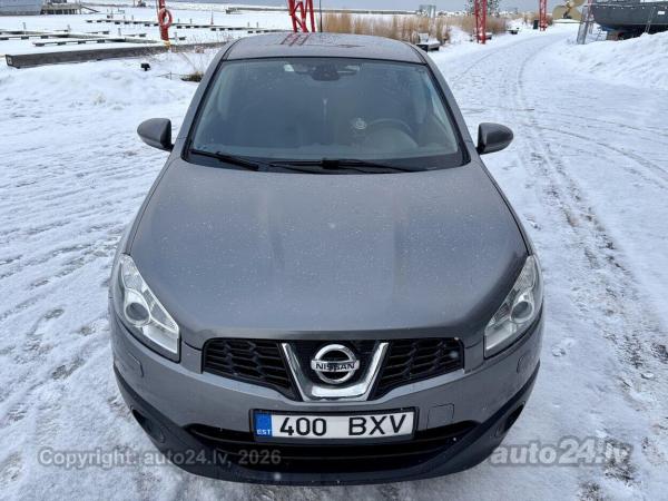 Pelēks Nissan Qashqai 2013 Tallina, ar dzinēja tilpumu 1.60 L un nobraukumu 190 tūkst. km par 4500 €, foto 9 vietnē AUTOMOTO.COM.LV
