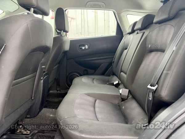 Grey Nissan Qashqai 2013 in Tallinn, with an engine capacity of 1.60 L and mileage of 190 thousand km for 4500 €, photo 11 on AUTOMOTO.COM.LV