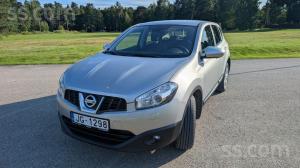 Grey Nissan Qashqai 2013 in Ogre, with an engine capacity of 1.60 L and mileage of 139 thousand km for 6500 €, photo  on AUTOMOTO.COM.LV