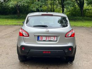 Grey Nissan Qashqai 2013 in Riga, with an engine capacity of 1.60 L and mileage of 0 thousand km for 6899 €, photo 5 on AUTOMOTO.COM.LV