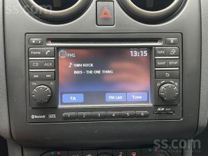 Grey Nissan Qashqai 2013 in Riga, with an engine capacity of 1.60 L and mileage of 0 thousand km for 6899 €, photo 19 on AUTOMOTO.COM.LV