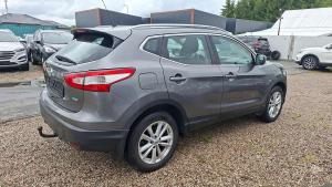 Grey Nissan Qashqai 2015 in Kaunas, with an engine capacity of 1.50 L and mileage of 150 thousand km for 8150 €, photo 8 on AUTOMOTO.COM.LV