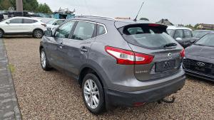 Grey Nissan Qashqai 2015 in Kaunas, with an engine capacity of 1.50 L and mileage of 150 thousand km for 8150 €, photo 11 on AUTOMOTO.COM.LV