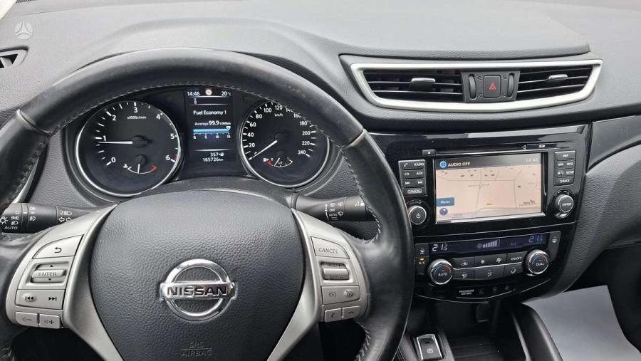 Grey Nissan Qashqai 2015 in Kaunas, with an engine capacity of 1.50 L and mileage of 150 thousand km for 8150 €, photo 14 on AUTOMOTO.COM.LV