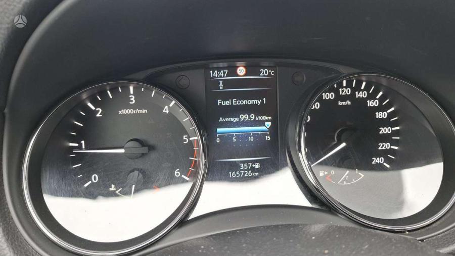 Grey Nissan Qashqai 2015 in Kaunas, with an engine capacity of 1.50 L and mileage of 150 thousand km for 8150 €, photo 15 on AUTOMOTO.COM.LV