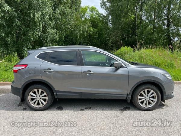 Pelēks Nissan Qashqai 2015 Pelva, ar dzinēja tilpumu 1.20 L un nobraukumu 171 tūkst. km par 6100 €, foto 2 vietnē AUTOMOTO.COM.LV