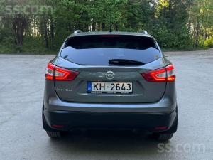 Grey Nissan Qashqai 2016 in Riga, with an engine capacity of 1.20 L and mileage of 0 thousand km for 7399 €, photo 4 on AUTOMOTO.COM.LV