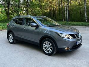 Grey Nissan Qashqai 2016 in Riga, with an engine capacity of 1.20 L and mileage of 0 thousand km for 7399 €, photo 7 on AUTOMOTO.COM.LV