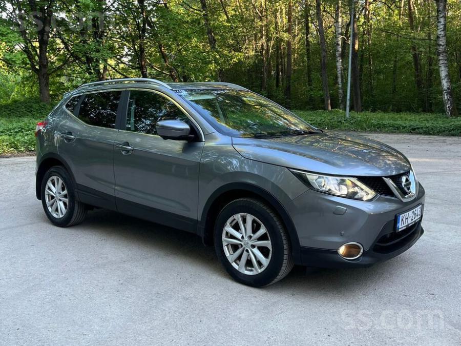 Grey Nissan Qashqai 2016 in Riga, with an engine capacity of 1.20 L and mileage of 0 thousand km for 7399 €, photo 7 on AUTOMOTO.COM.LV