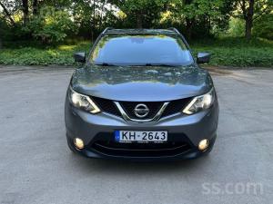 Grey Nissan Qashqai 2016 in Riga, with an engine capacity of 1.20 L and mileage of 0 thousand km for 7399 €, photo 8 on AUTOMOTO.COM.LV