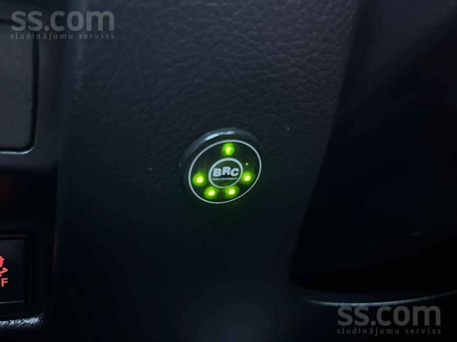 Grey Nissan Qashqai 2016 in Riga, with an engine capacity of 1.20 L and mileage of 0 thousand km for 7399 €, photo 16 on AUTOMOTO.COM.LV
