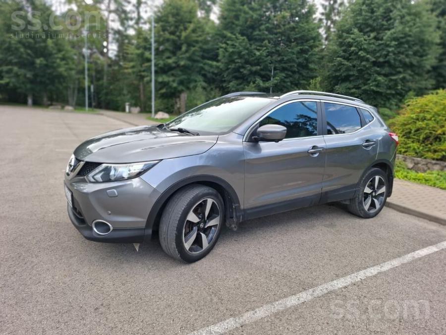 Pelēks Nissan Qashqai 2017 Ogre, ar dzinēja tilpumu 1.20 L un nobraukumu 147 tūkst. km par 9300 €, foto 1 vietnē AUTOMOTO.COM.LV