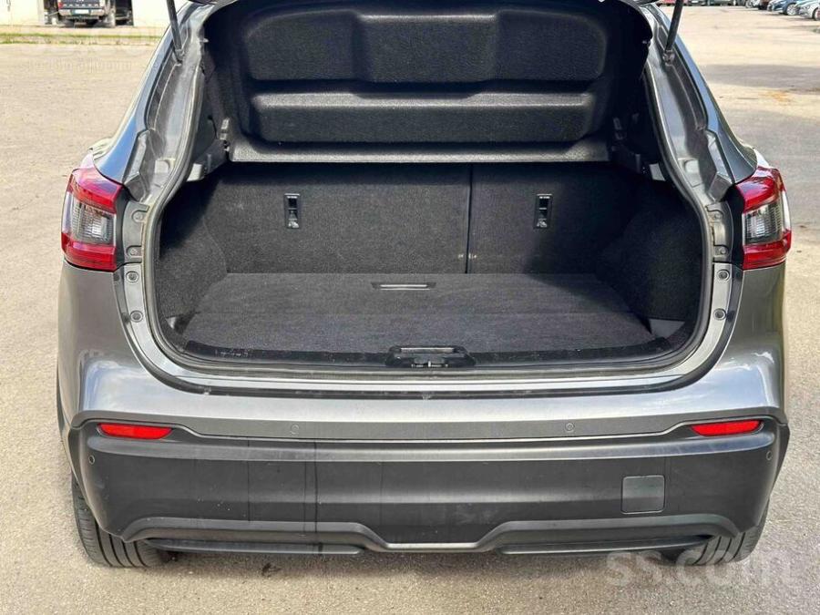 Pelēks Nissan Qashqai 2019 Jēkabpils, ar dzinēja tilpumu 1.50 L un nobraukumu 163 tūkst. km par 10900 €, foto 7 vietnē AUTOMOTO.COM.LV