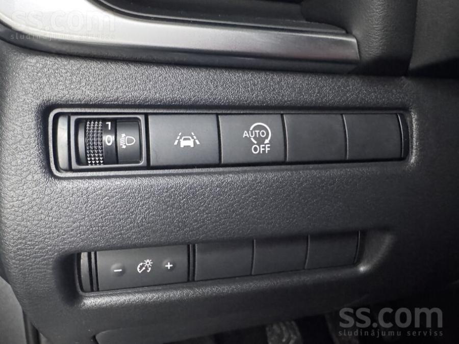 Pelēks Nissan Qashqai 2021 Rīga, ar dzinēja tilpumu 1.30 L un nobraukumu 72 tūkst. km par 16790 €, foto 15 vietnē AUTOMOTO.COM.LV