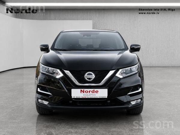 Grey Nissan Qashqai 2021 in Riga, with an engine capacity of 1.30 L and mileage of 110 thousand km for 14790 €, photo 5 on AUTOMOTO.COM.LV