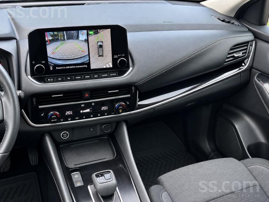 Grey Nissan Qashqai 2021 in Riga, with an engine capacity of 1.30 L and mileage of 84 thousand km for 19190 €, photo 12 on AUTOMOTO.COM.LV