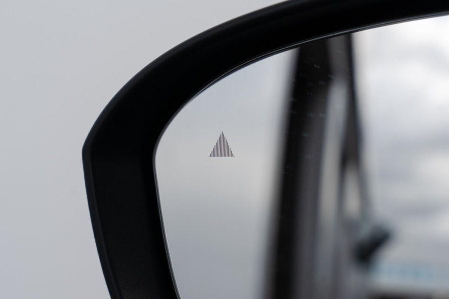 Pelēks Nissan Qashqai 2022 Rīga, ar dzinēja tilpumu 1.30 L un nobraukumu 26 tūkst. km par 22650 €, foto 12 vietnē AUTOMOTO.COM.LV