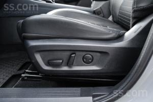 Grey Nissan Qashqai 2022 in Riga, with an engine capacity of 1.30 L and mileage of 26 thousand km for 22650 €, photo 10 on AUTOMOTO.COM.LV