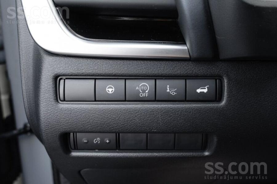 Grey Nissan Qashqai 2022 in Riga, with an engine capacity of 1.30 L and mileage of 26 thousand km for 22650 €, photo 11 on AUTOMOTO.COM.LV