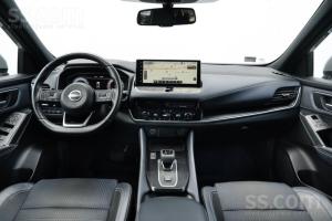 Grey Nissan Qashqai 2022 in Riga, with an engine capacity of 1.30 L and mileage of 26 thousand km for 22650 €, photo 27 on AUTOMOTO.COM.LV