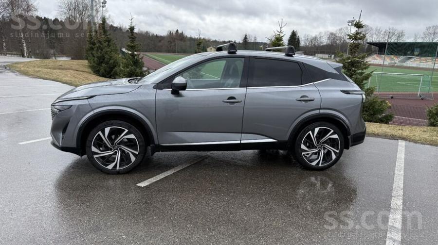 Pelēks Nissan Qashqai 2025 Valmiera, ar dzinēja tilpumu 1.30 L un nobraukumu 51 tūkst. km par 30900 €, foto 3 vietnē AUTOMOTO.COM.LV