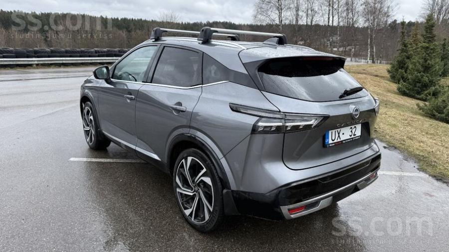 Pelēks Nissan Qashqai 2025 Valmiera, ar dzinēja tilpumu 1.30 L un nobraukumu 51 tūkst. km par 30900 €, foto 4 vietnē AUTOMOTO.COM.LV