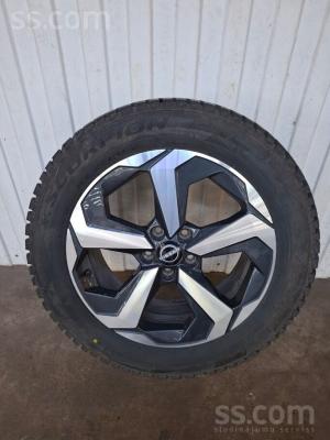 Pelēks Nissan Qashqai 2025 Valmiera, ar dzinēja tilpumu 1.30 L un nobraukumu 51 tūkst. km par 30900 €, foto 15 vietnē AUTOMOTO.COM.LV