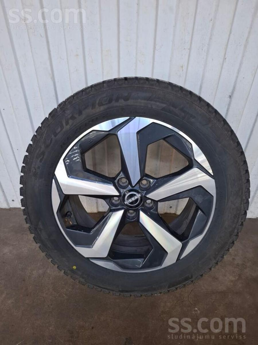 Pelēks Nissan Qashqai 2025 Valmiera, ar dzinēja tilpumu 1.30 L un nobraukumu 51 tūkst. km par 30900 €, foto 15 vietnē AUTOMOTO.COM.LV