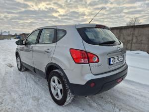 Grey Nissan Qashqai 2007 in Mazeikiai, with an engine capacity of 1.50 L and mileage of 130 thousand km for 3950 €, photo 3 on AUTOMOTO.COM.LV