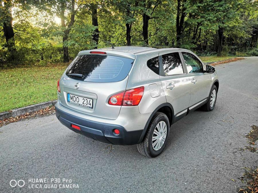Pelēks Nissan Qashqai 2007 Kauņa, ar dzinēja tilpumu 1.60 L un nobraukumu 228 tūkst. km par 3250 €, foto 6 vietnē AUTOMOTO.COM.LV