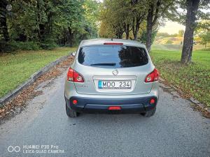 Pelēks Nissan Qashqai 2007 Kauņa, ar dzinēja tilpumu 1.60 L un nobraukumu 228 tūkst. km par 3250 €, foto 7 vietnē AUTOMOTO.COM.LV