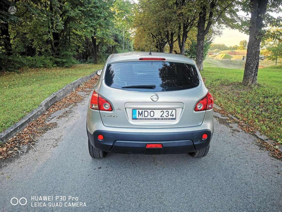 Pelēks Nissan Qashqai 2007 Kauņa, ar dzinēja tilpumu 1.60 L un nobraukumu 228 tūkst. km par 3250 €, foto 7 vietnē AUTOMOTO.COM.LV
