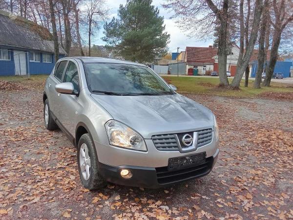 Pelēks Nissan Qashqai 2008 Alīta, ar dzinēja tilpumu 1.50 L un nobraukumu 244 tūkst. km par 3600 €, foto 1 vietnē AUTOMOTO.COM.LV