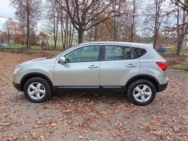 Pelēks Nissan Qashqai 2008 Alīta, ar dzinēja tilpumu 1.50 L un nobraukumu 244 tūkst. km par 3600 €, foto 8 vietnē AUTOMOTO.COM.LV