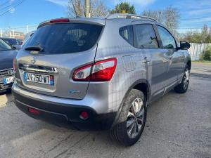 Pelēks Nissan Qashqai 2010 Tauragė, ar dzinēja tilpumu 1.50 L un nobraukumu 213 tūkst. km par 4600 €, foto 4 vietnē AUTOMOTO.COM.LV