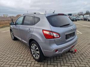 Pelēks Nissan Qashqai 2011 Tauragė, ar dzinēja tilpumu 1.46 L un nobraukumu 251 tūkst. km par 5150 €, foto 3 vietnē AUTOMOTO.COM.LV