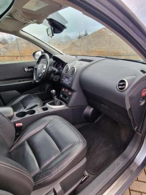 Pelēks Nissan Qashqai 2011 Tauragė, ar dzinēja tilpumu 1.46 L un nobraukumu 251 tūkst. km par 5150 €, foto 19 vietnē AUTOMOTO.COM.LV