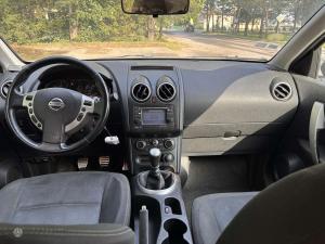 Grey Nissan Qashqai 2011 in Taurage, with an engine capacity of 1.50 L and mileage of 215 thousand km for 3700 €, photo 8 on AUTOMOTO.COM.LV
