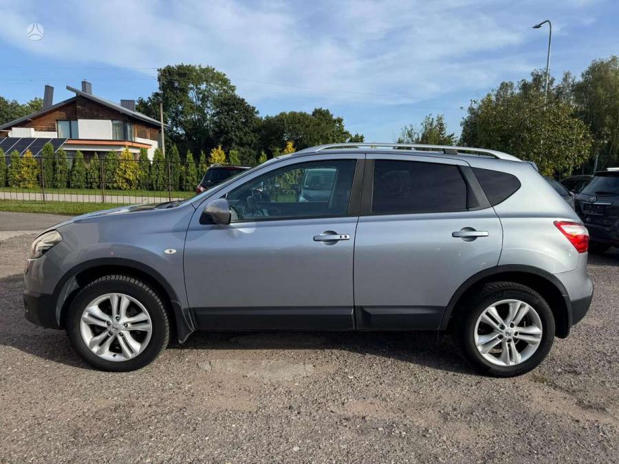 Pelēks Nissan Qashqai 2011 Jurbarkas, ar dzinēja tilpumu 1.50 L un nobraukumu 255 tūkst. km par 4250 €, foto 1 vietnē AUTOMOTO.COM.LV