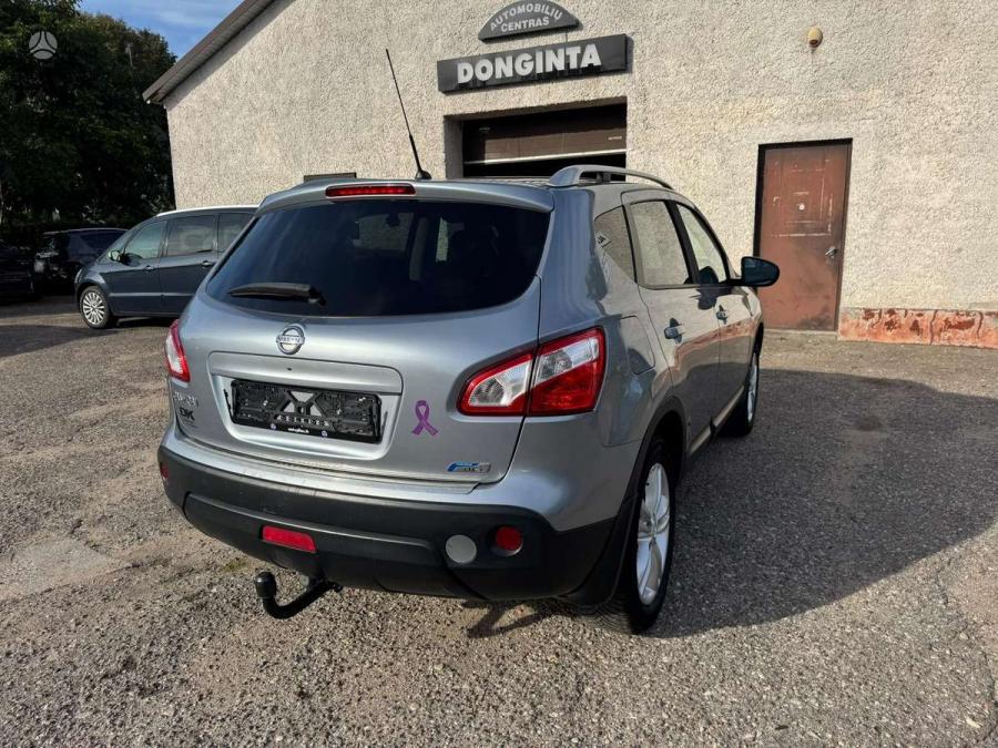 Pelēks Nissan Qashqai 2011 Jurbarkas, ar dzinēja tilpumu 1.50 L un nobraukumu 255 tūkst. km par 4250 €, foto 6 vietnē AUTOMOTO.COM.LV