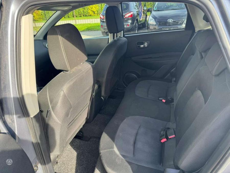 Pelēks Nissan Qashqai 2011 Jurbarkas, ar dzinēja tilpumu 1.50 L un nobraukumu 255 tūkst. km par 4250 €, foto 8 vietnē AUTOMOTO.COM.LV
