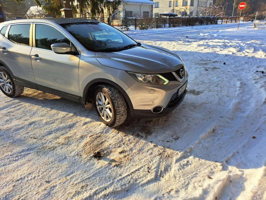 Pelēks Nissan Qashqai 2014 Kauņa, ar dzinēja tilpumu 1.60 L un nobraukumu 239 tūkst. km par 7499 €, foto 6 vietnē AUTOMOTO.COM.LV