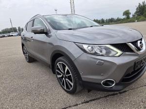 Pelēks Nissan Qashqai 2014 Marijampole, ar dzinēja tilpumu 1.20 L un nobraukumu 139 tūkst. km par 6650 €, foto  vietnē AUTOMOTO.COM.LV