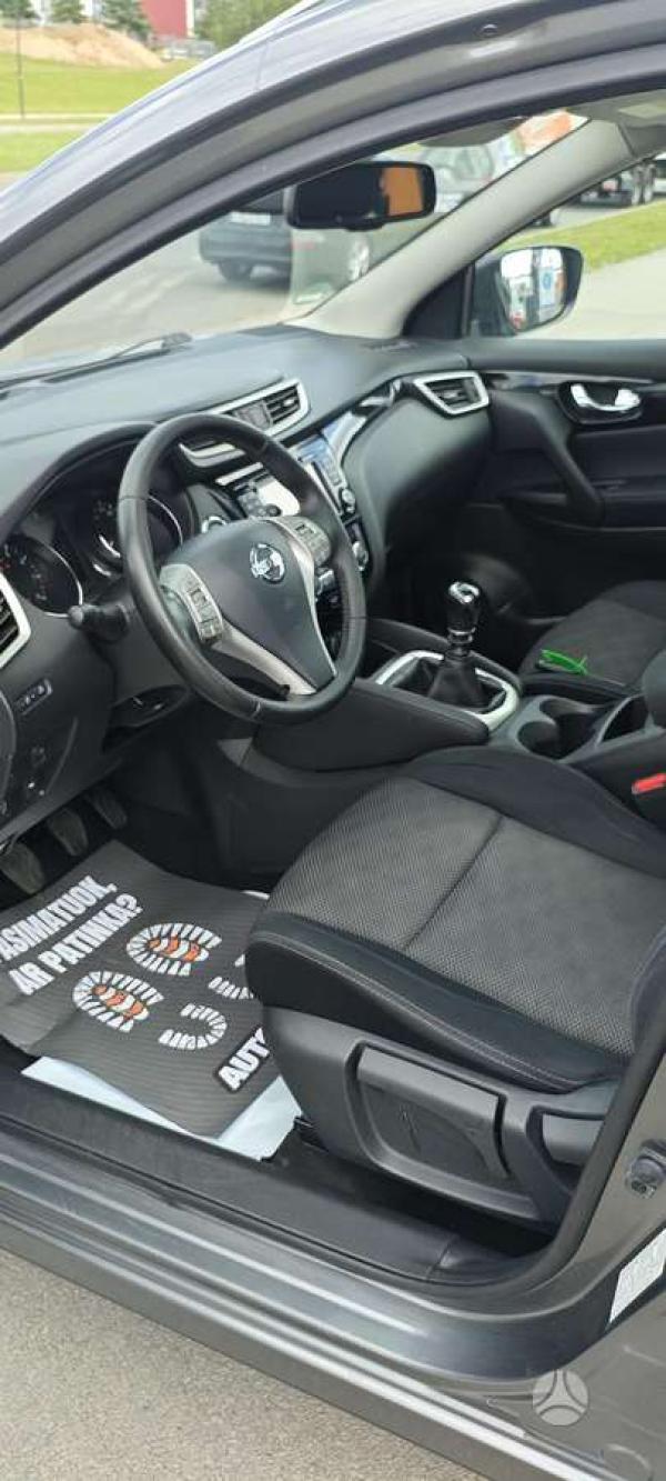 Grey Nissan Qashqai 2015 in Kaunas, with an engine capacity of 1.20 L and mileage of 220 thousand km for 6999 €, photo 9 on AUTOMOTO.COM.LV