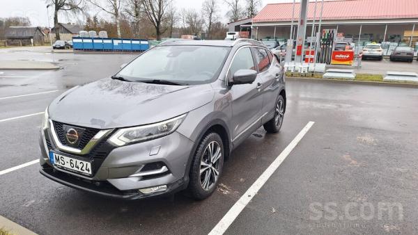 Серый Ниссан Кашкай 2018 в Алуксне, объемом двигателя 1.60 л и пробегом 174 тыс. км за 14500 €, фото 2 на AUTOMOTO.COM.LV