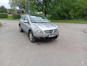 Grey Nissan Qashqai 2009 in Trakai, with an engine capacity of 2.00 L and mileage of 160 thousand km for 2500 €, photo  on AUTOMOTO.COM.LV