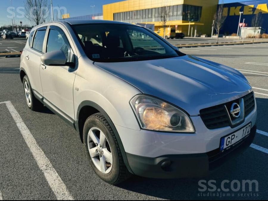Grey Nissan Qashqai 2007 in Riga, with an engine capacity of 2.00 L and mileage of 225 thousand km for 7300 €, photo 1 on AUTOMOTO.COM.LV