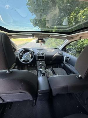 Pelēks Nissan Qashqai 2009 Tauragė, ar dzinēja tilpumu 1.50 L un nobraukumu 210 tūkst. km par 1900 €, foto 7 vietnē AUTOMOTO.COM.LV