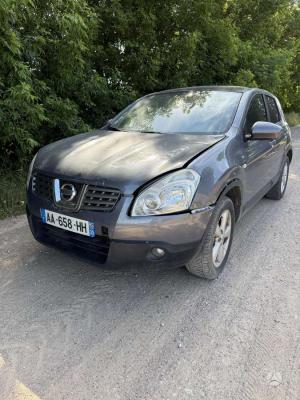 Pelēks Nissan Qashqai 2009 Tauragė, ar dzinēja tilpumu 1.50 L un nobraukumu 210 tūkst. km par 1900 €, foto 10 vietnē AUTOMOTO.COM.LV
